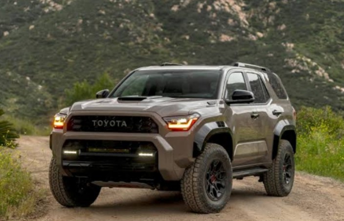 Bongkar Jeroan Toyota 4Runner 2026: SUV Hybrid Tangguh yang Siap ...